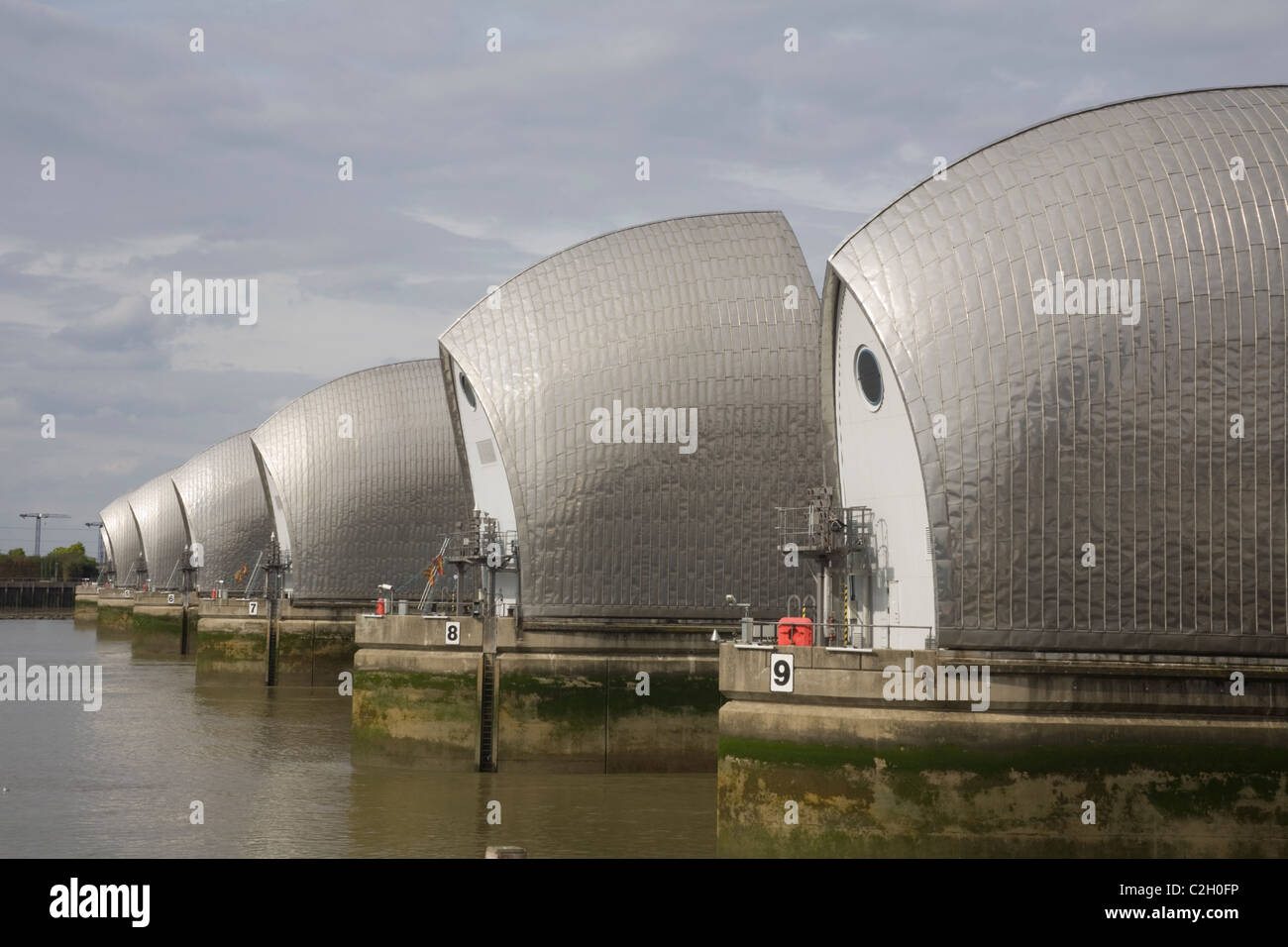 Flow barrier hi-res stock photography and images - Alamy