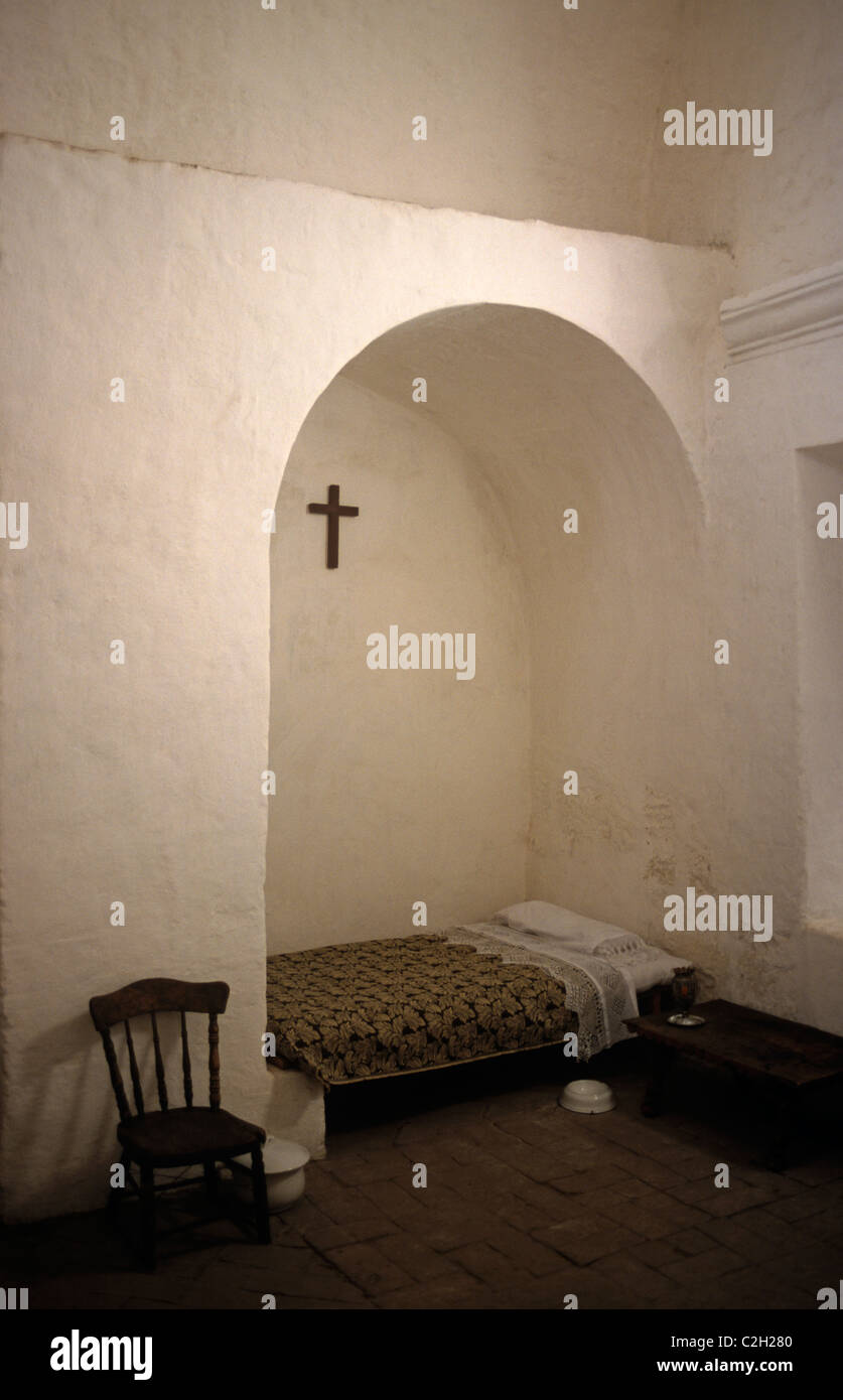 Convent quarters hi-res stock photography and images - Alamy
