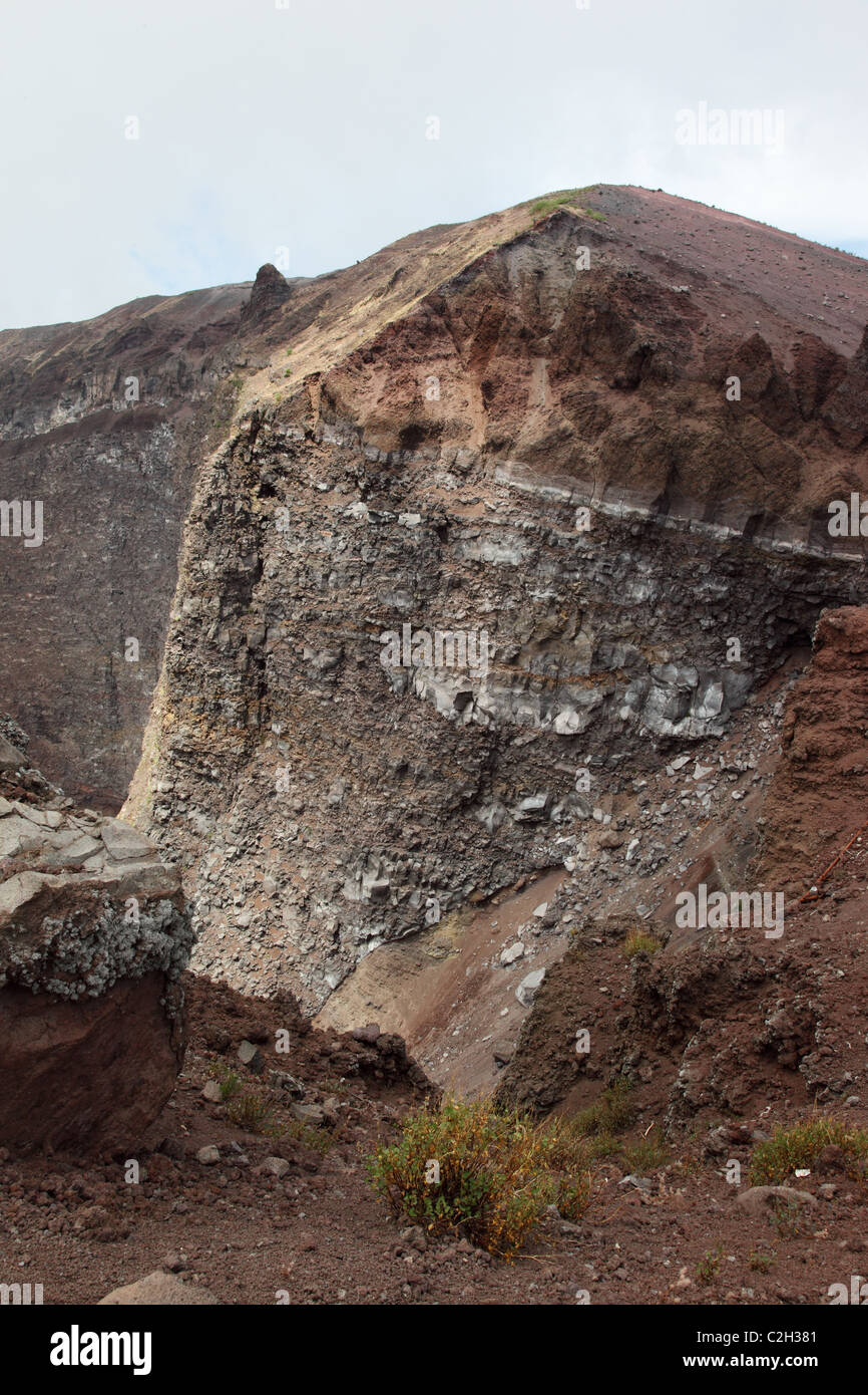 Volcano mount vesuvius hi-res stock photography and images - Alamy