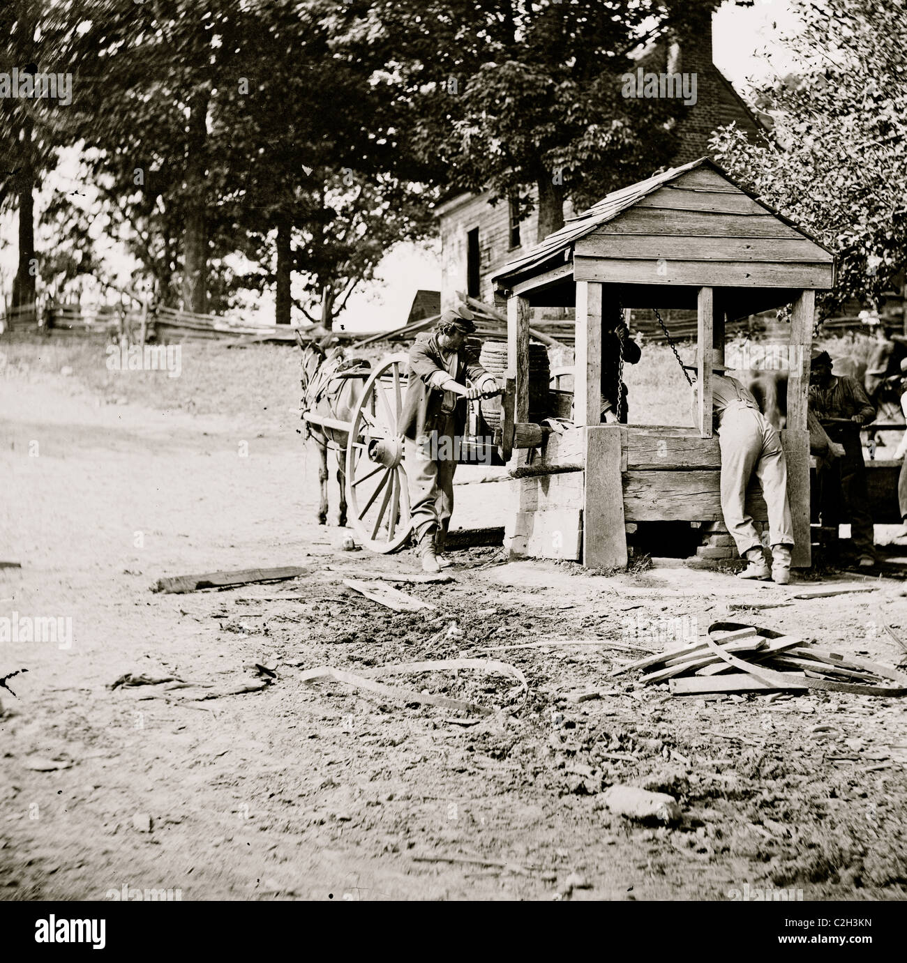 Fredericksburg, Virginia. Soldiers drawing water from a well. Army of ...