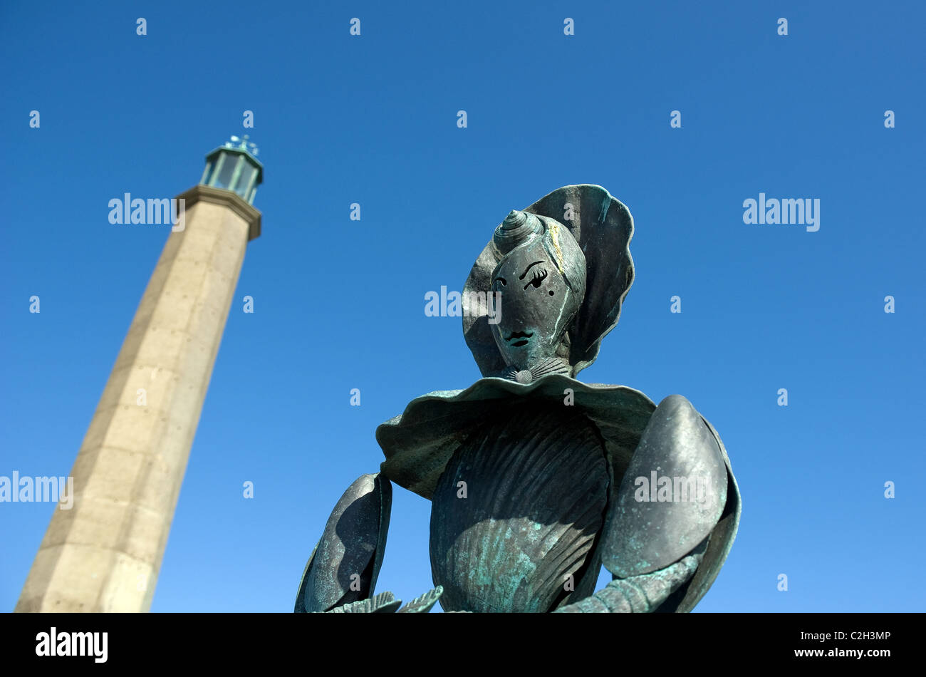 The sculpture of Mrs Booth, the Shell Lady at Margate Stock Photo - Alamy