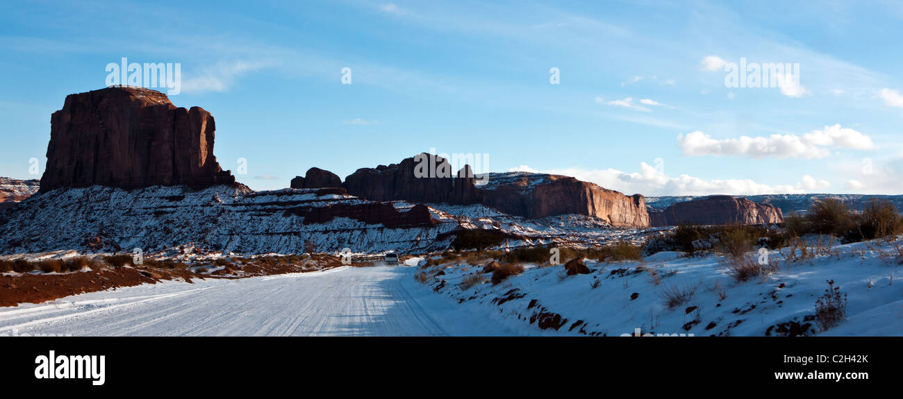 USA, border between Utah and Arizona, Navajo Indian Reservation, the ...