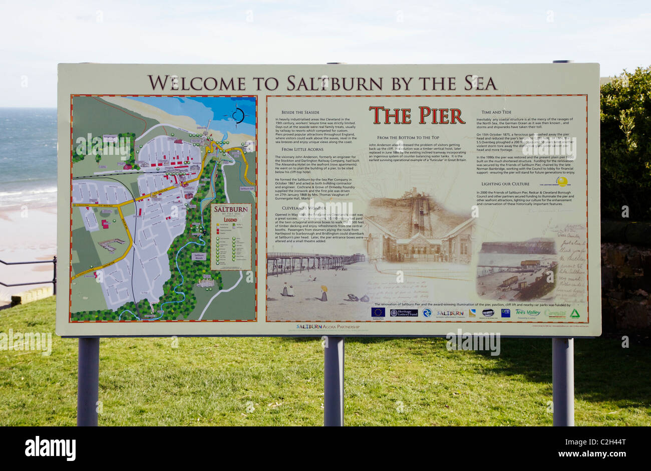 Welcome information board info hi-res stock photography and images - Alamy