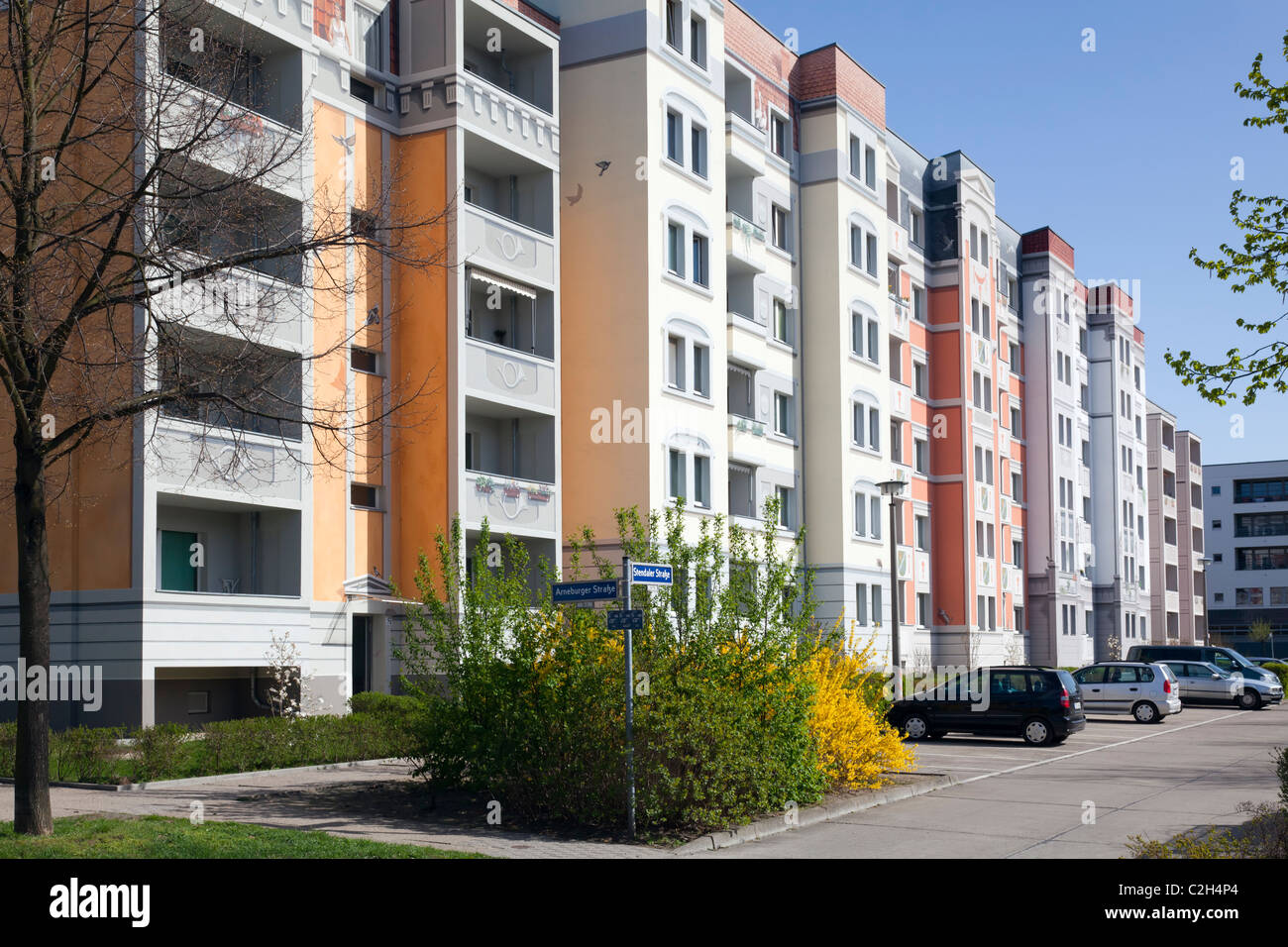 decorated plattenbau block on Stendaler Straße, Hellersdorf, Marzahn ...