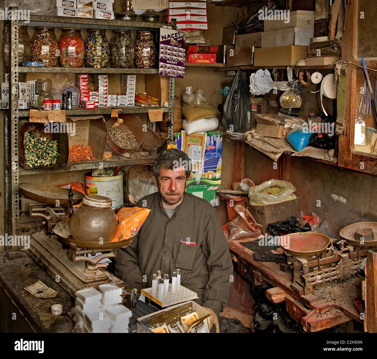 Old spice shop hi-res stock photography and images - Alamy