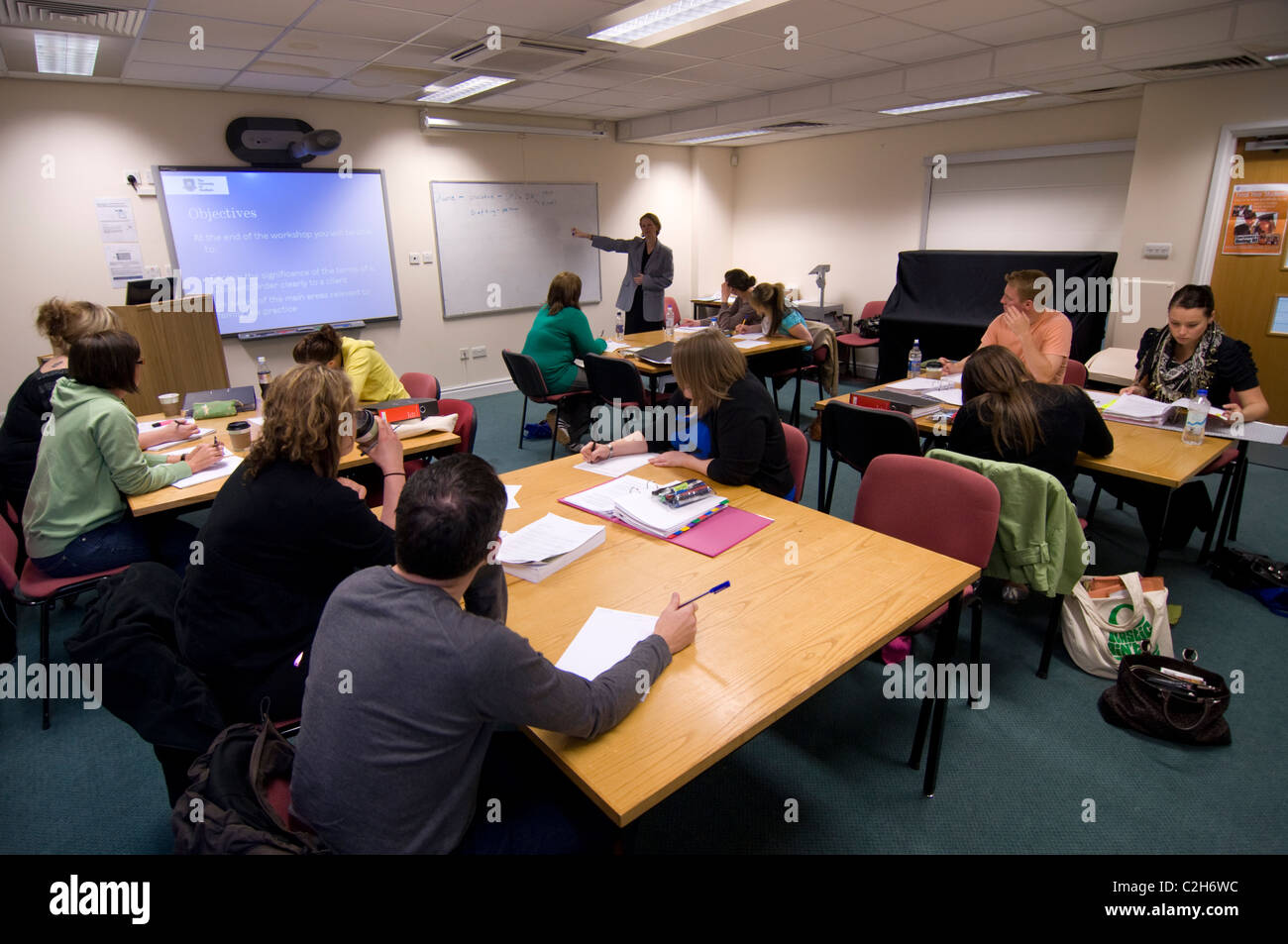 University lecturer hi-res stock photography and images - Alamy