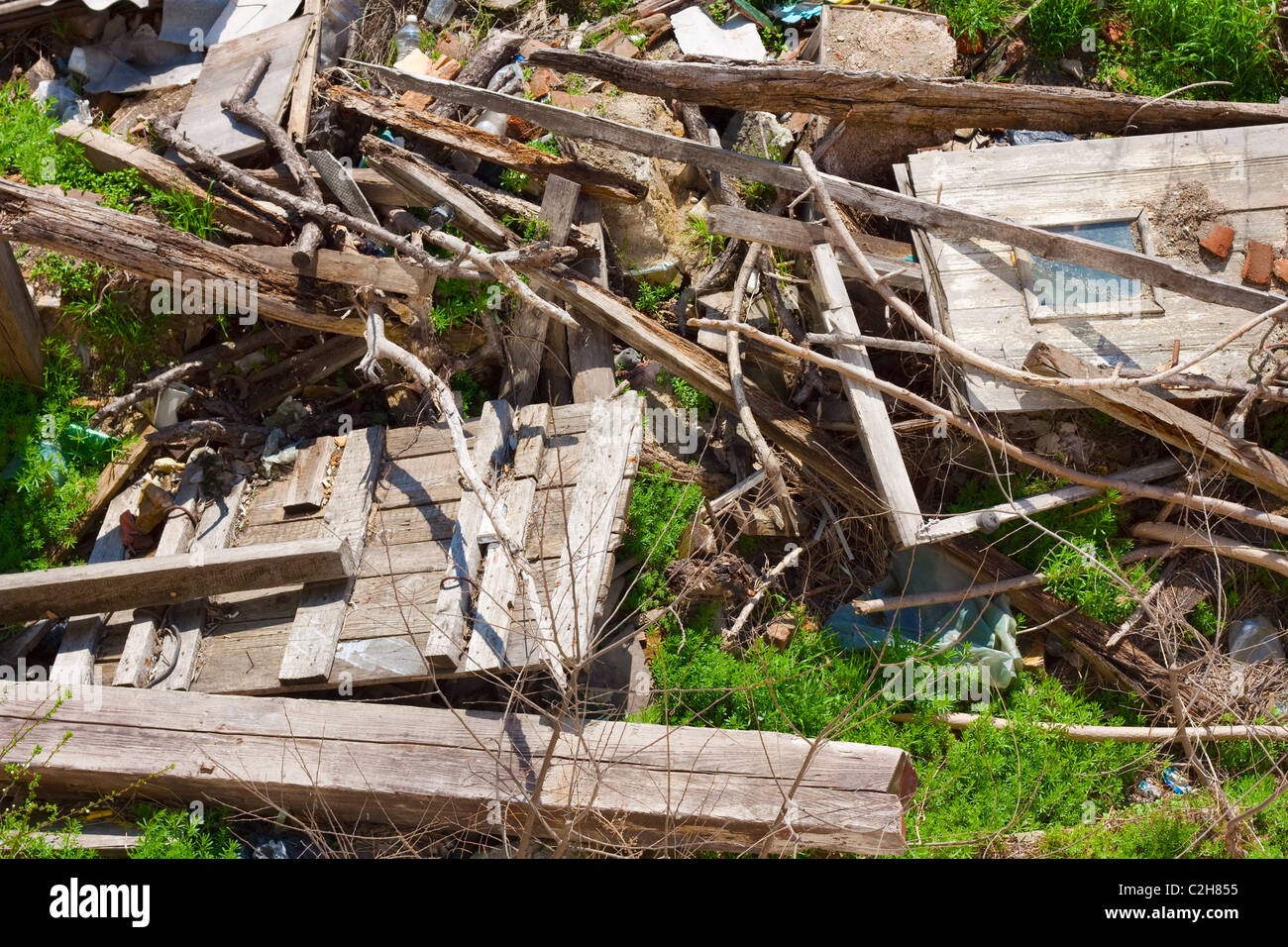 Debris from demolished home hi-res stock photography and images - Alamy