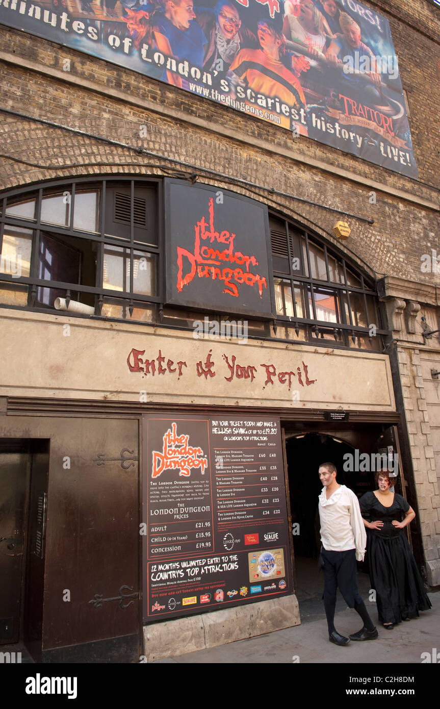 London dungeon museum hi-res stock photography and images - Alamy