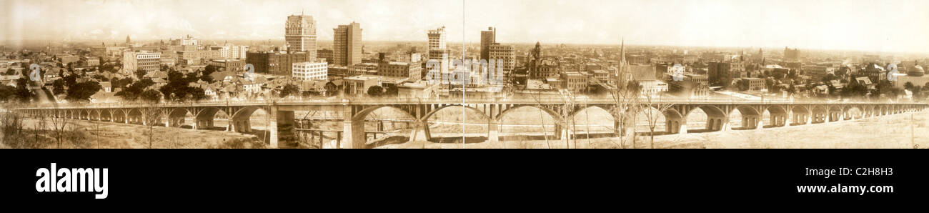 Dallas - Oak Cliff Viaduct, Dallas, Texas Stock Photo - Alamy