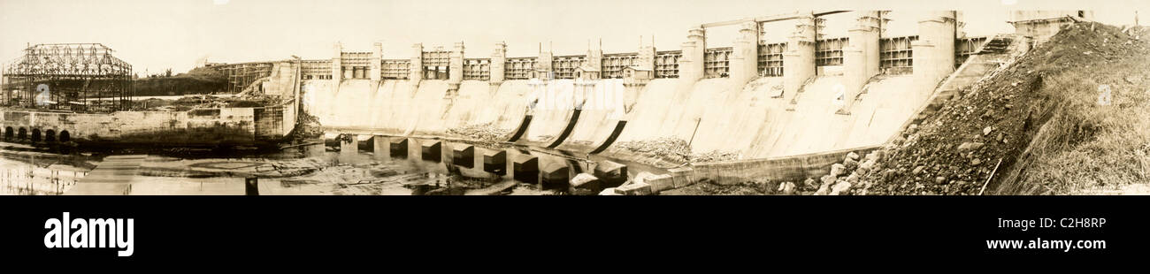 Gatun dam panama hi-res stock photography and images - Alamy