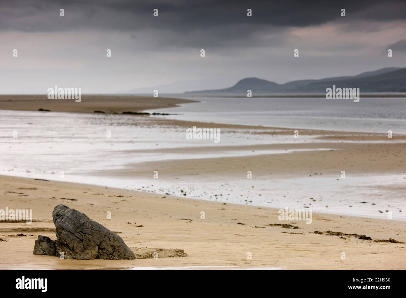 Stormy weather clouds beach hi-res stock photography and images - Alamy