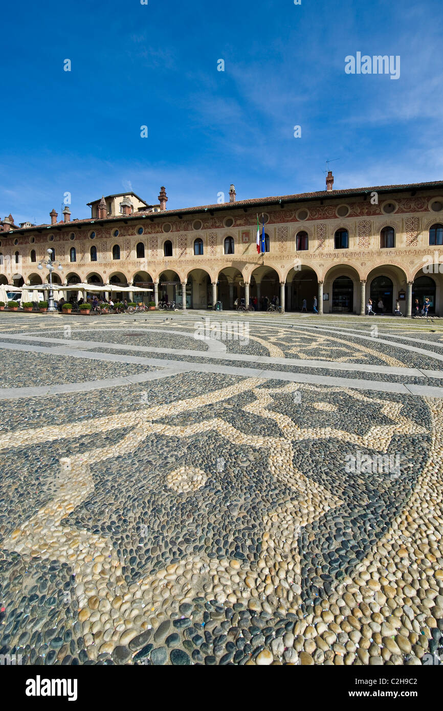 Piazza Ducale, Vigevano, Italy Stock Photo - Alamy