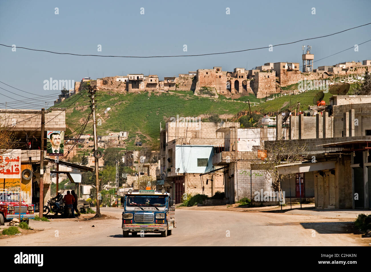 Apamea Ruins, Qalaat al-Madiq, Afamiyya, Famiyyah, town medieval ...