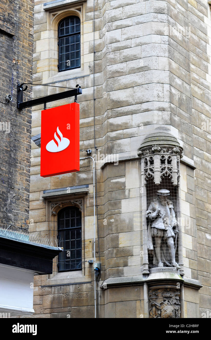 Santander logo hi-res stock photography and images - Alamy