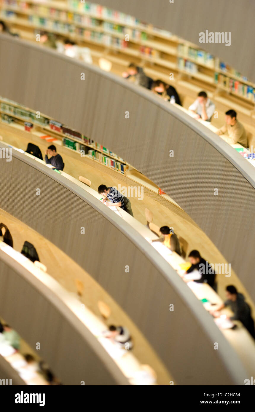 Library law institute university zurich hi-res stock photography and ...