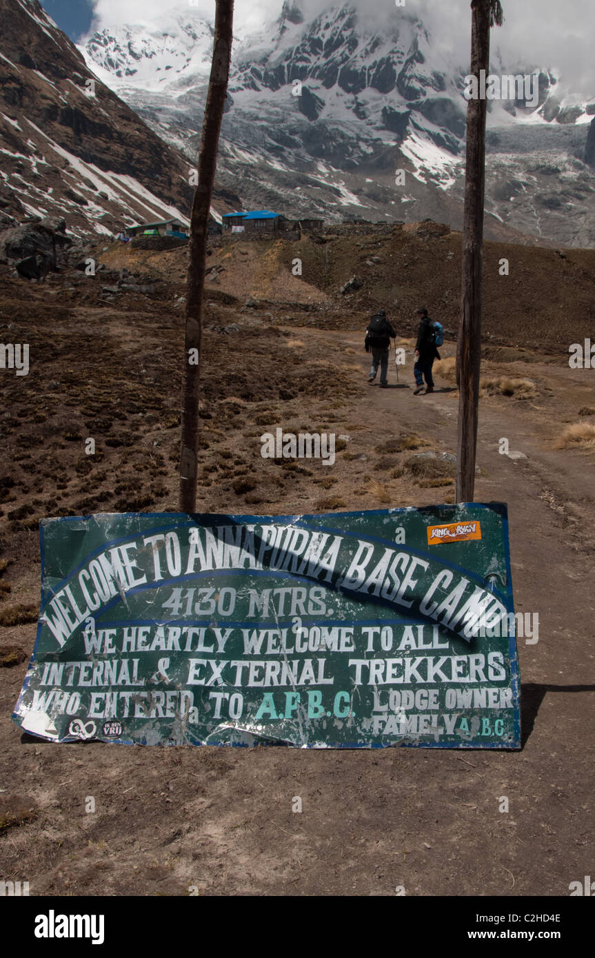 Everest base camp sign hi-res stock photography and images - Alamy