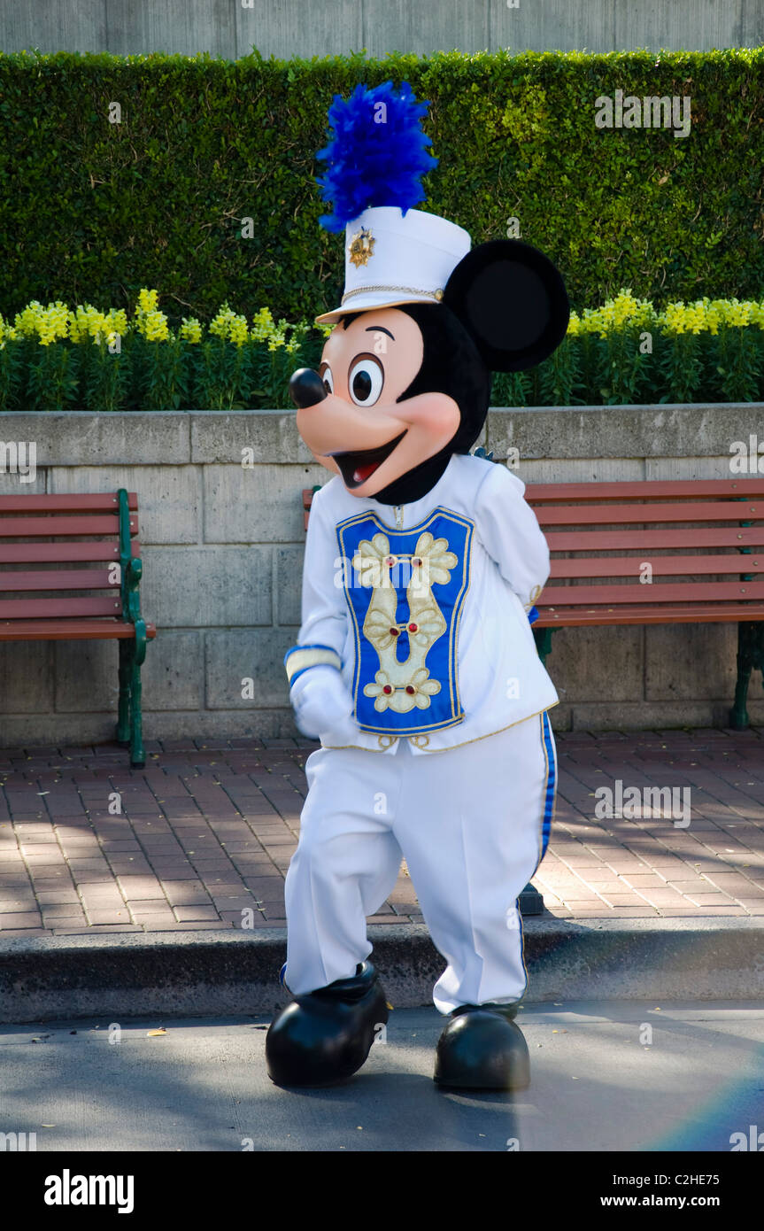 Mickey mouse disneyland california hi-res stock photography and images ...