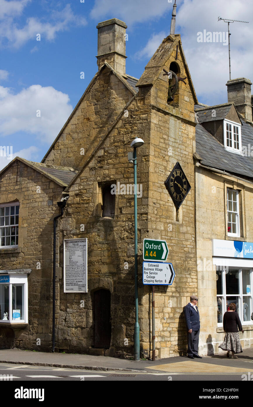 moreton-in-marsh cotswolds gloucestershire england uk Stock Photo - Alamy