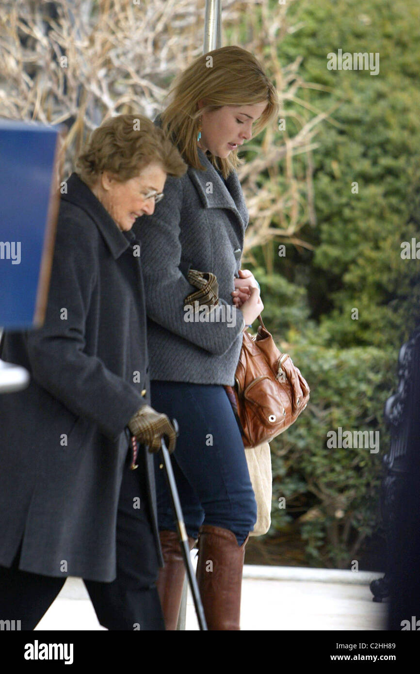 Jenna Bush and her grandmother Jenna Welch (mother of Laura Bush) The ...