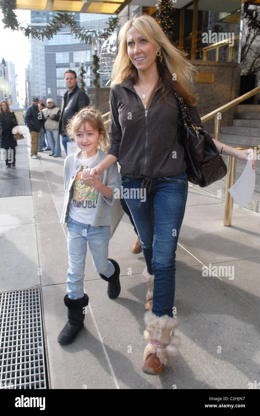 Noah Cyrus and Leticia 'Tish' Cyrus leaving their hotel in Midtown New ...