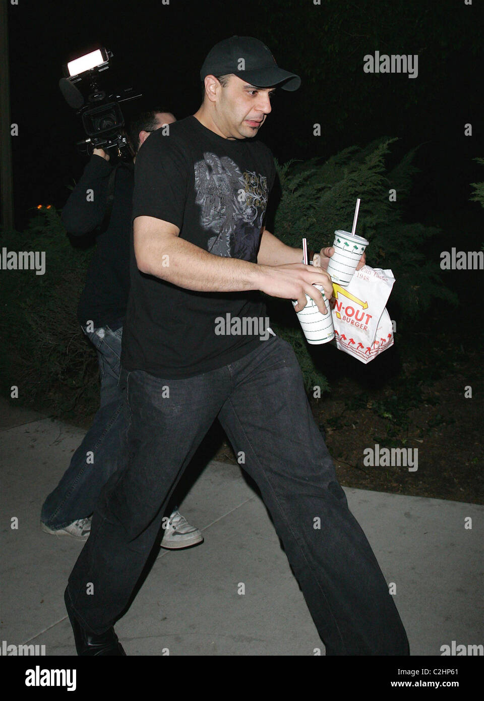 Britney Spears' manager and friend Sam Lutfi goes to In-N-Out Burger ...