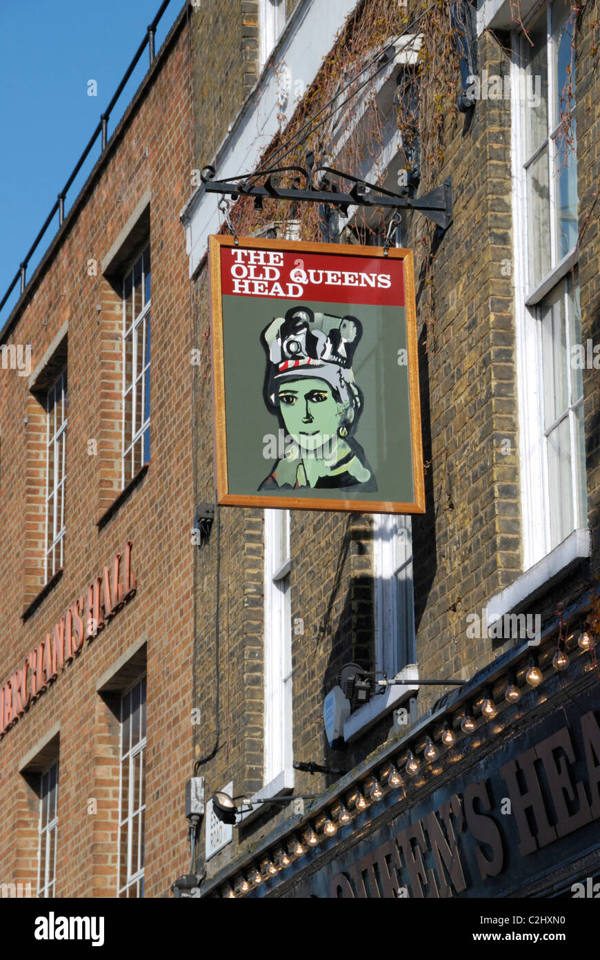 Old queens head hi-res stock photography and images - Alamy