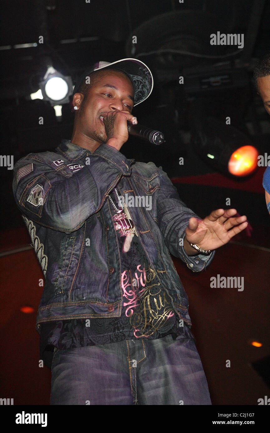 Chingy performs at atlantis hi-res stock photography and images - Alamy
