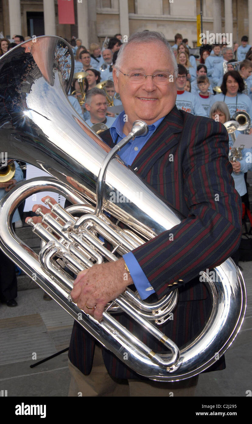 Ian smith neighbours harold bishop hi-res stock photography and images ...