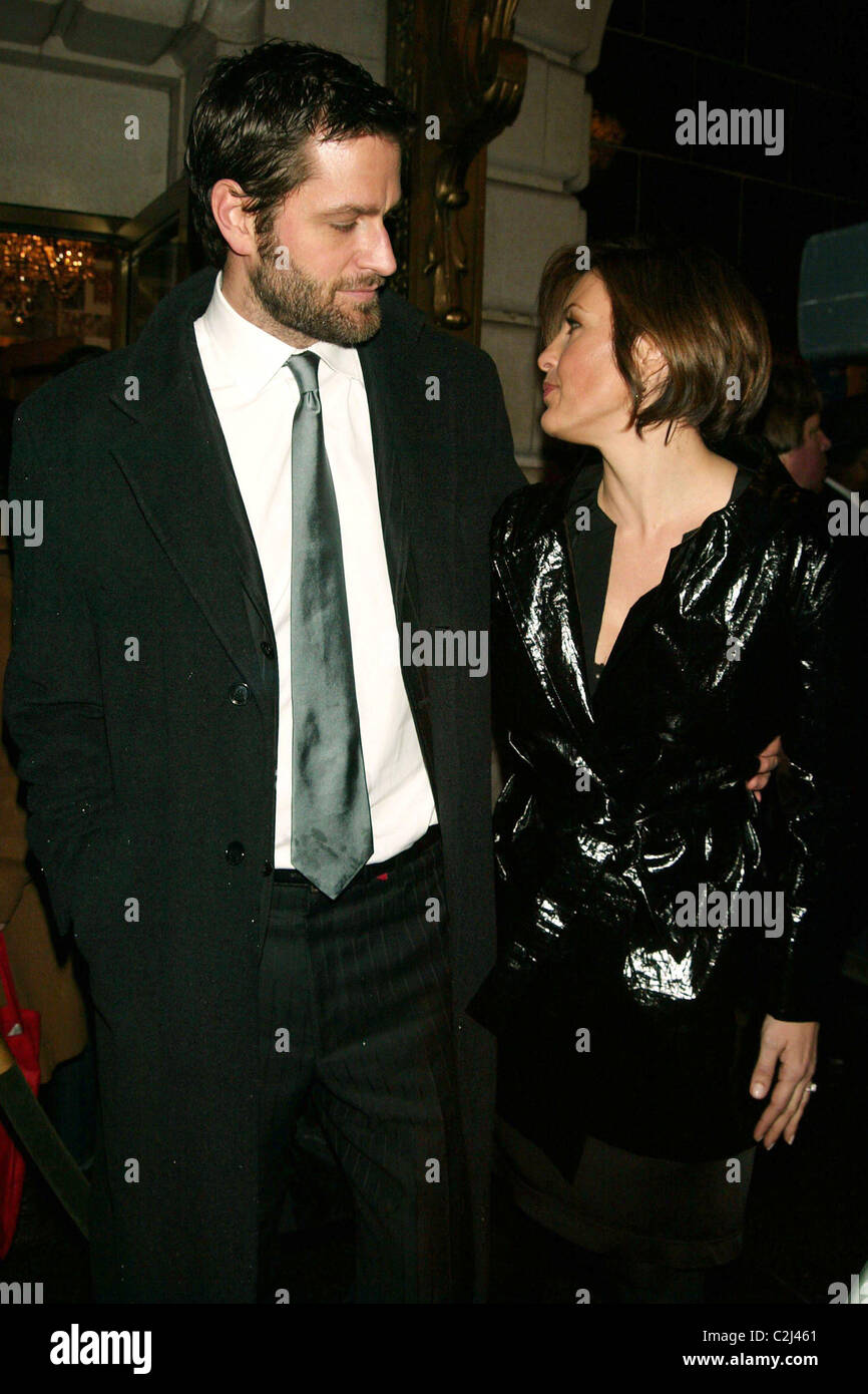 Peter Hermann & Mariska Hargitay Opening Night of the Broadway Play ...