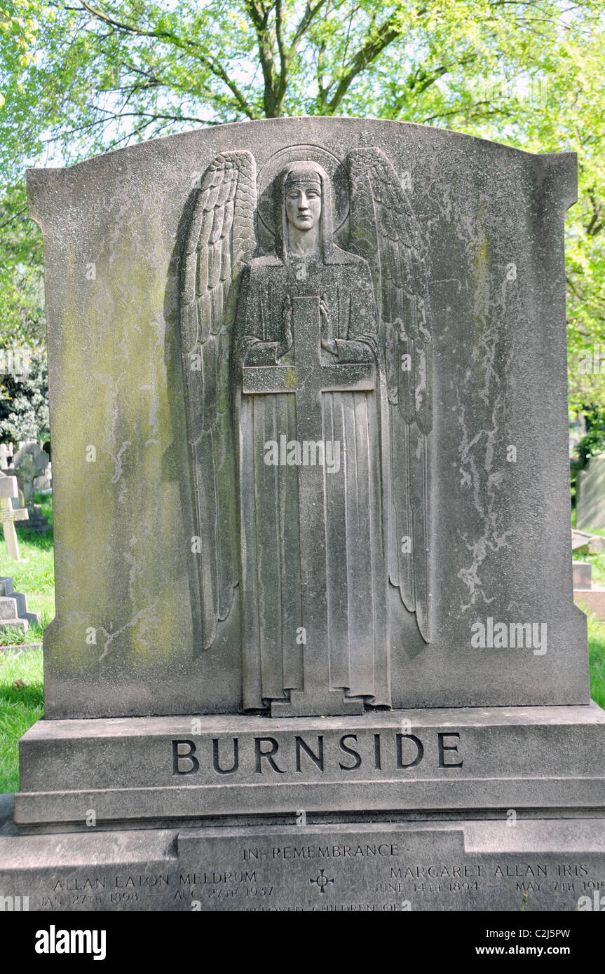 Brompton Cemetry Fulham Road Chelsea Victorian Graveyard burial tombs ...