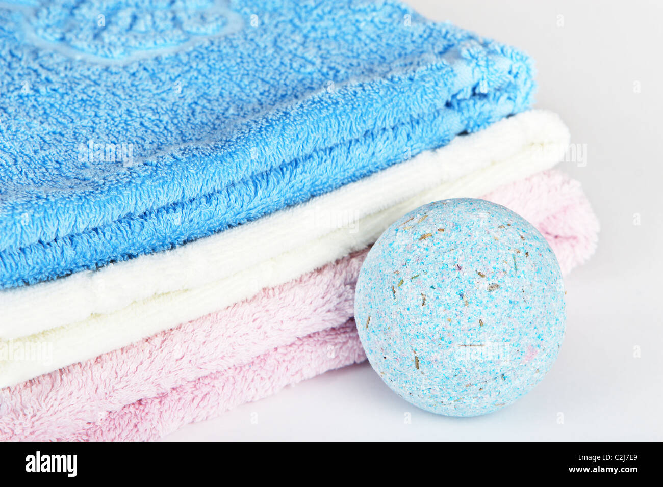 Pink bath ball hi-res stock photography and images - Alamy