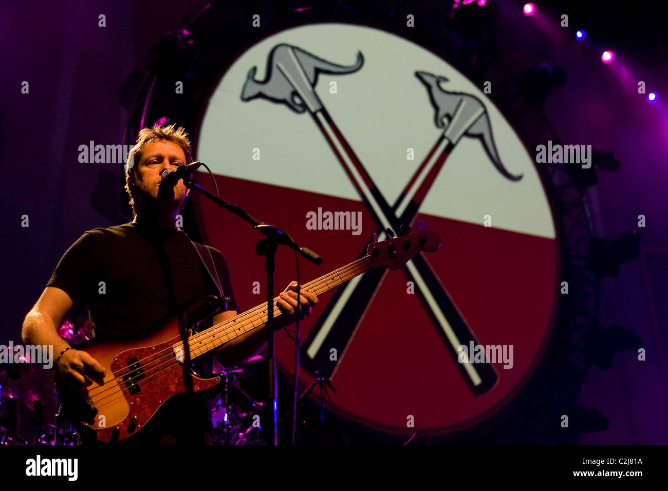 Colin Wilson The Australian Pink Floyd Show performing live at Rockhal ...