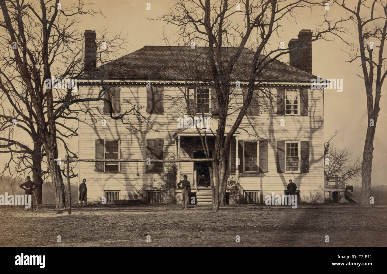 Soldiers at front hi-res stock photography and images - Alamy