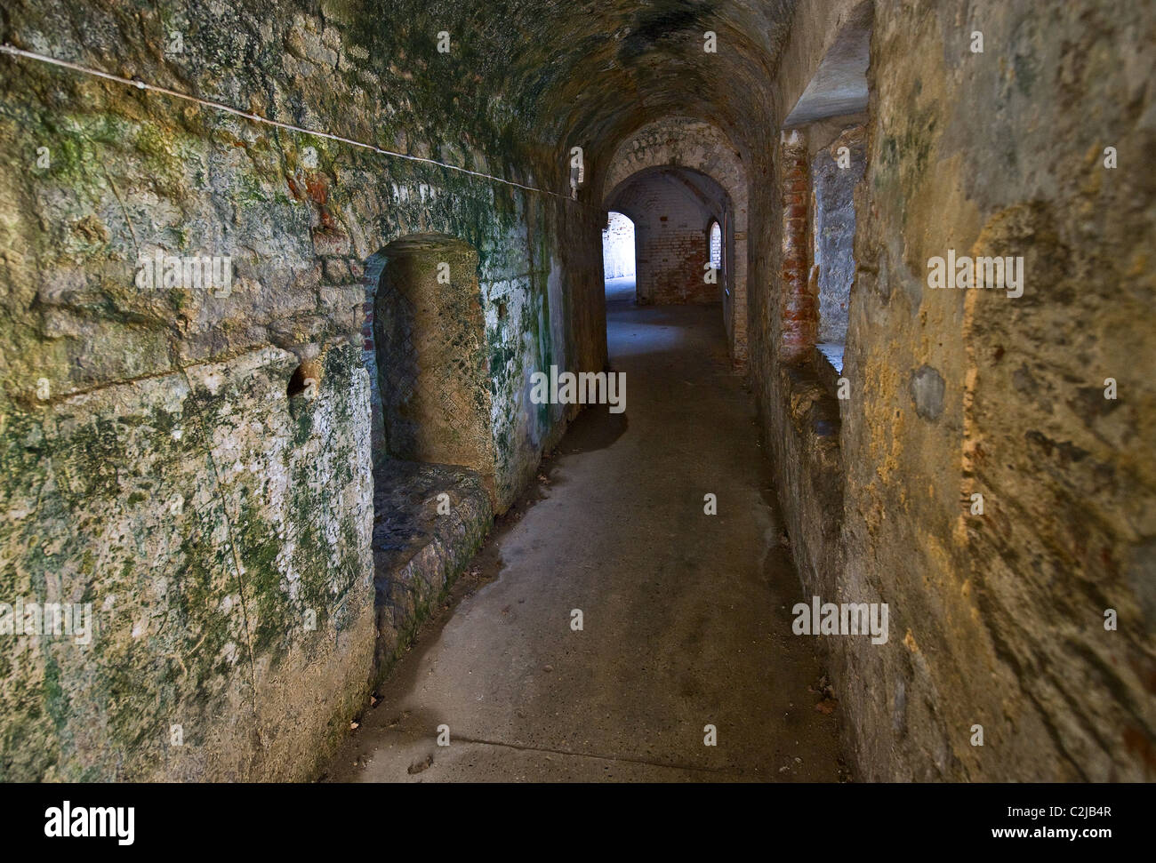 Elizabethan passageway hi-res stock photography and images - Alamy