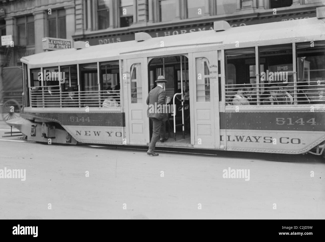 New York Trolley Stock Photos & New York Trolley Stock Images - Alamy