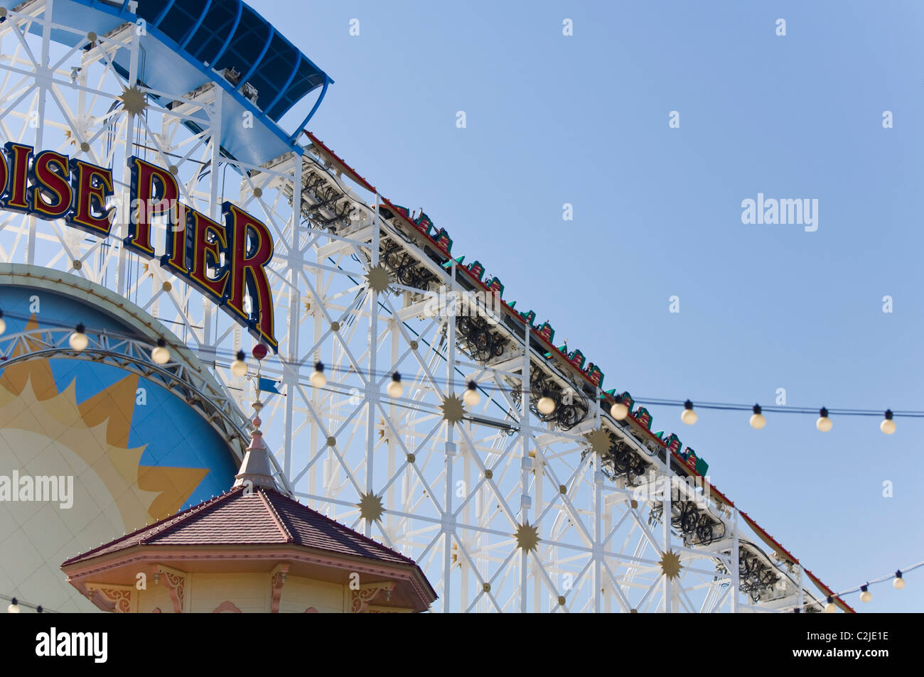 Roller coaster disneyland amusement park hi-res stock photography and ...