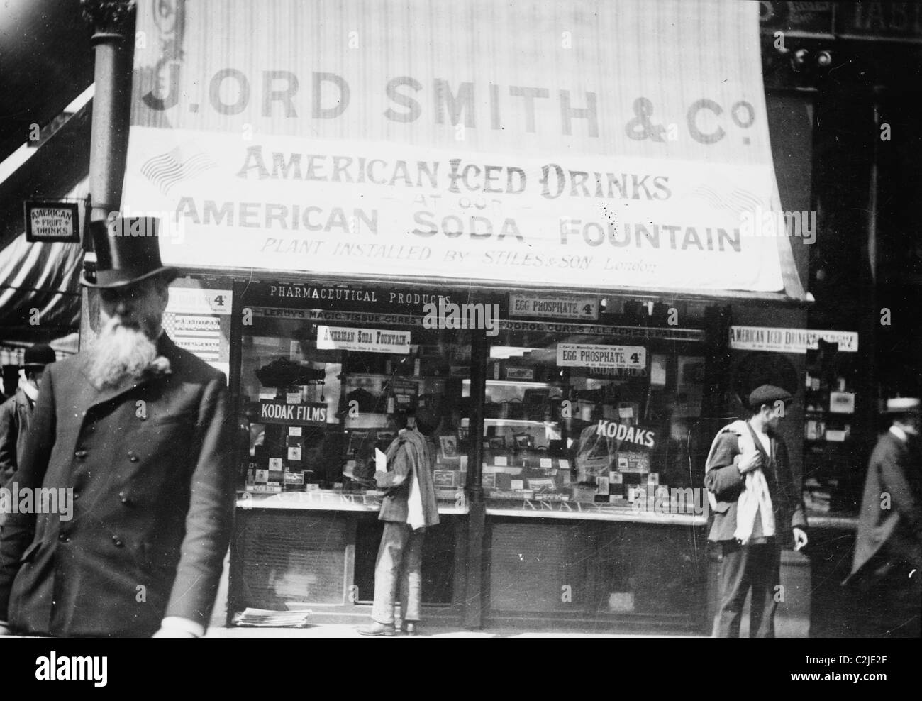 American Iced and Soda Drinks Store Stock Photo - Alamy