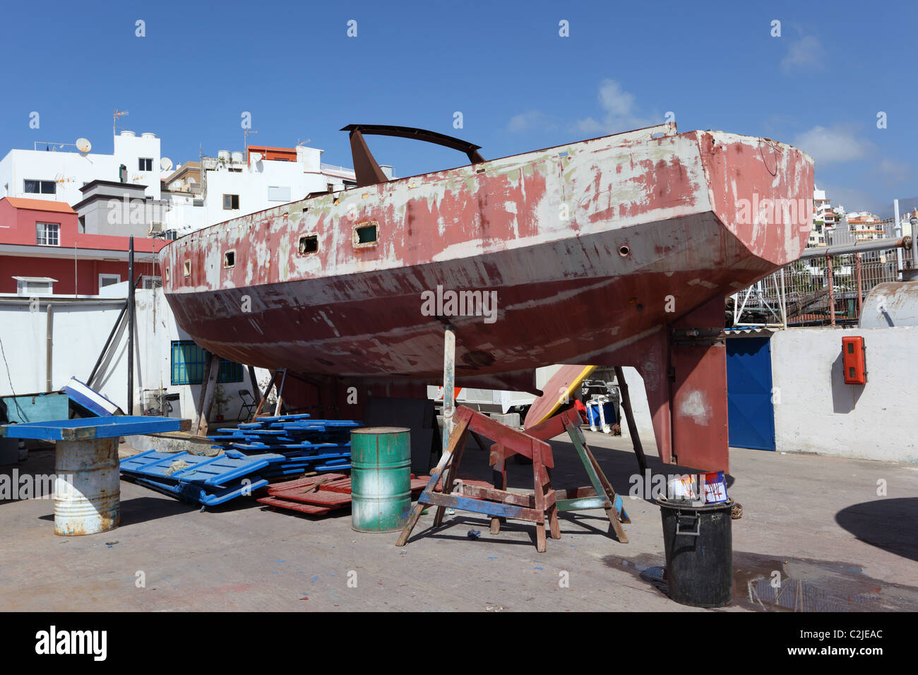 Fishing boat repair hi-res stock photography and images - Alamy