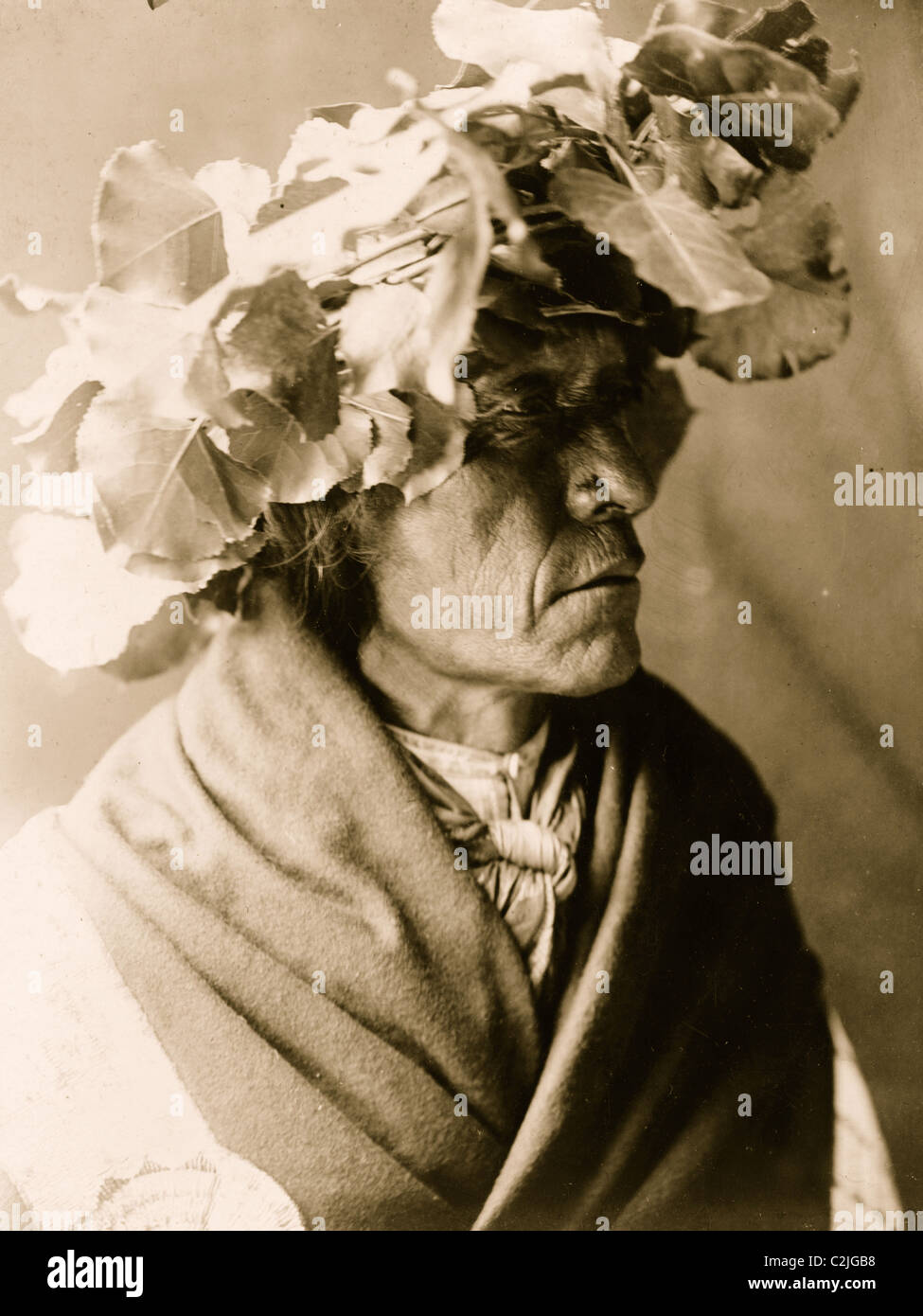 Native american sun dance ceremony hi-res stock photography and images ...