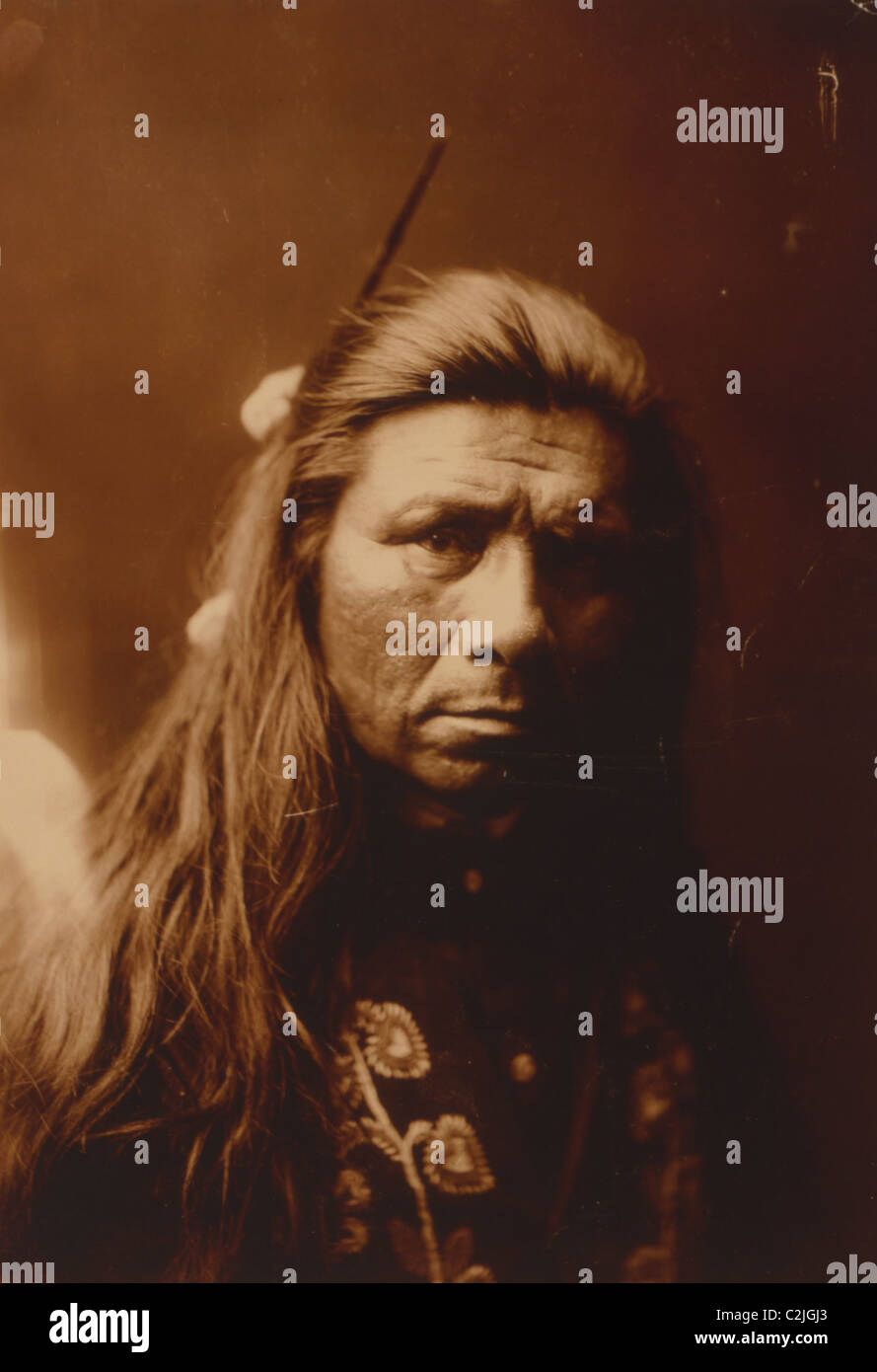 Salish native hi-res stock photography and images - Alamy