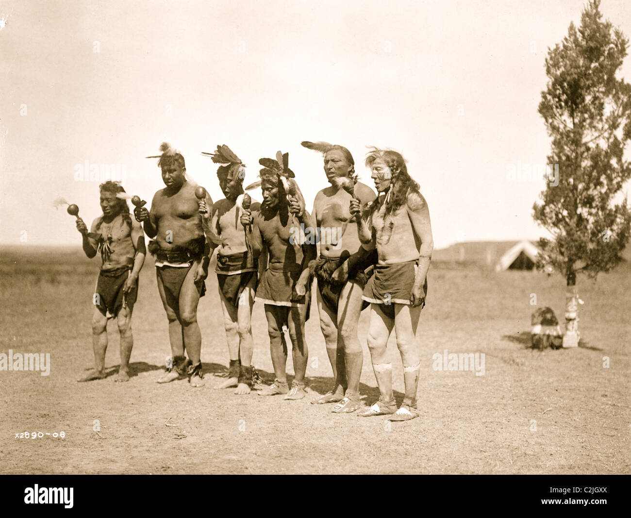 Arikara medicine ceremony--the Bears Stock Photo - Alamy