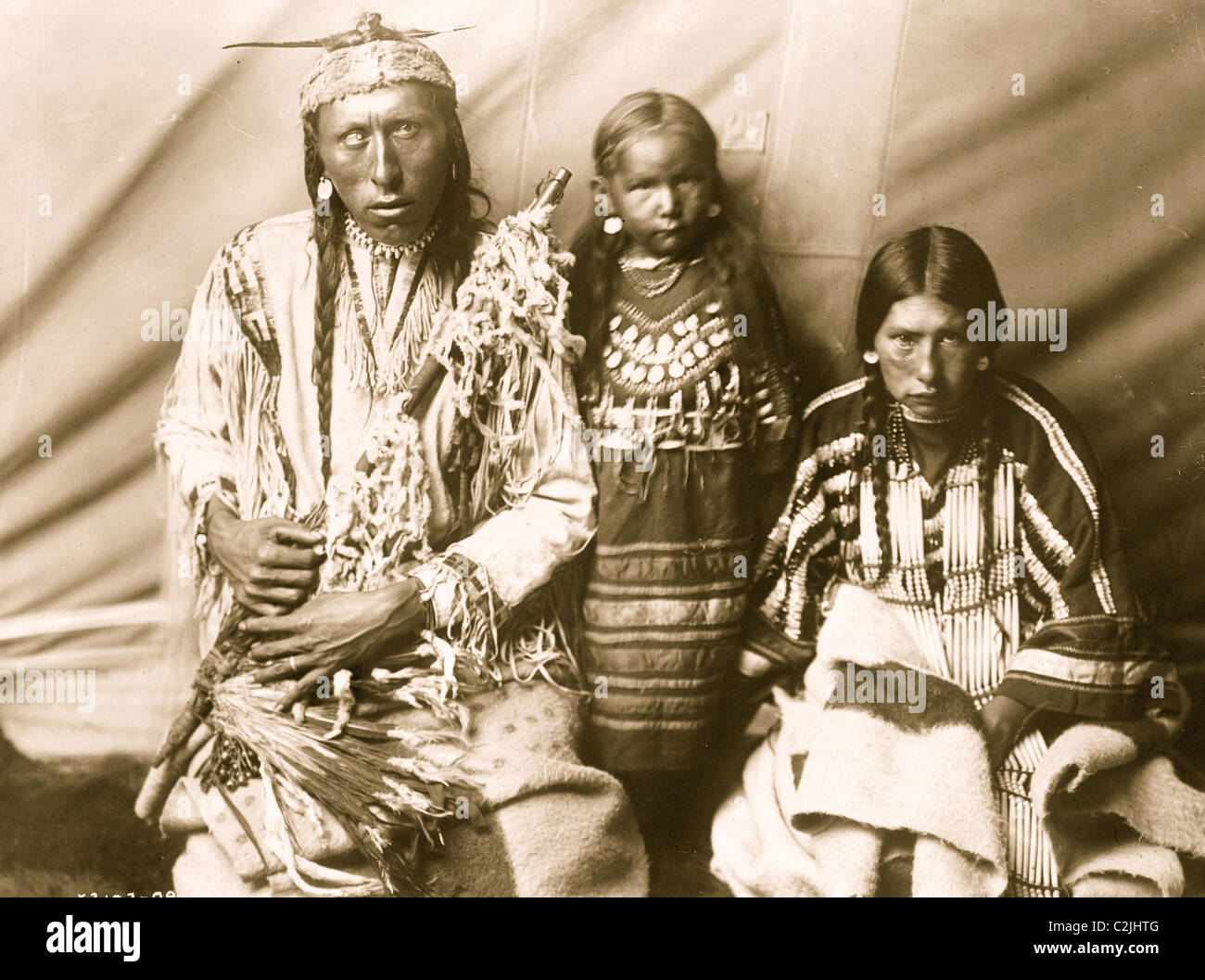 Wampum hi-res stock photography and images - Alamy