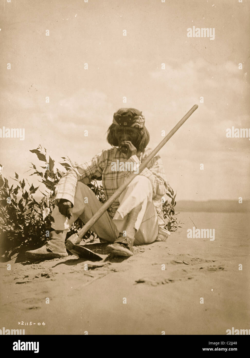 Indian smoking pipe hi-res stock photography and images - Alamy