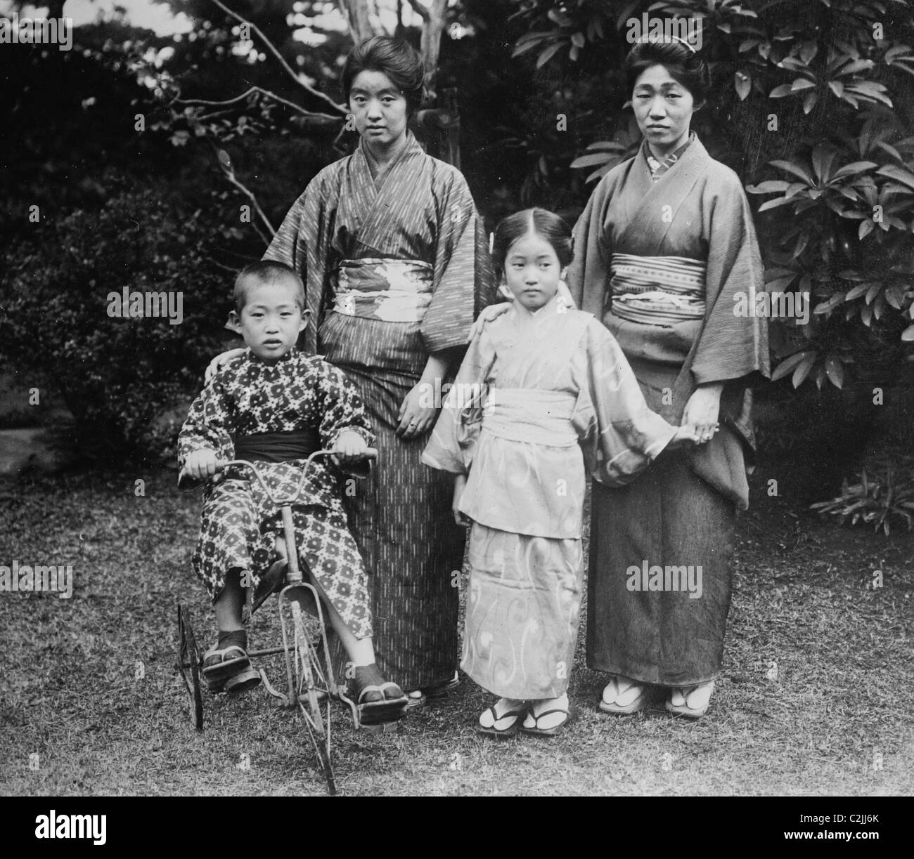 Ishi Family portrait Stock Photo - Alamy