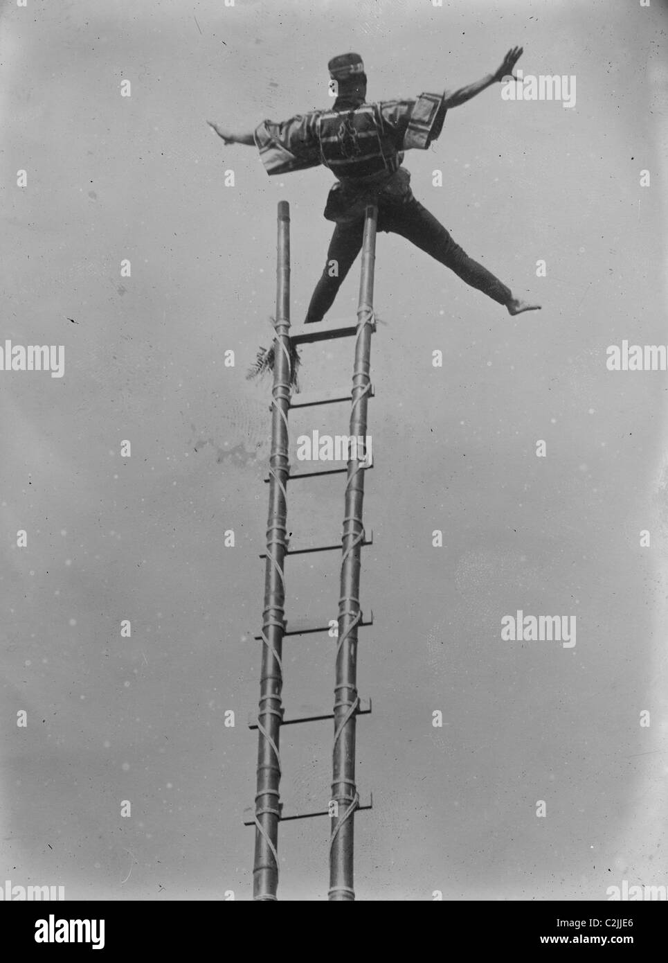 Acrobatic Performance of a Japanese Fireman Stock Photo - Alamy