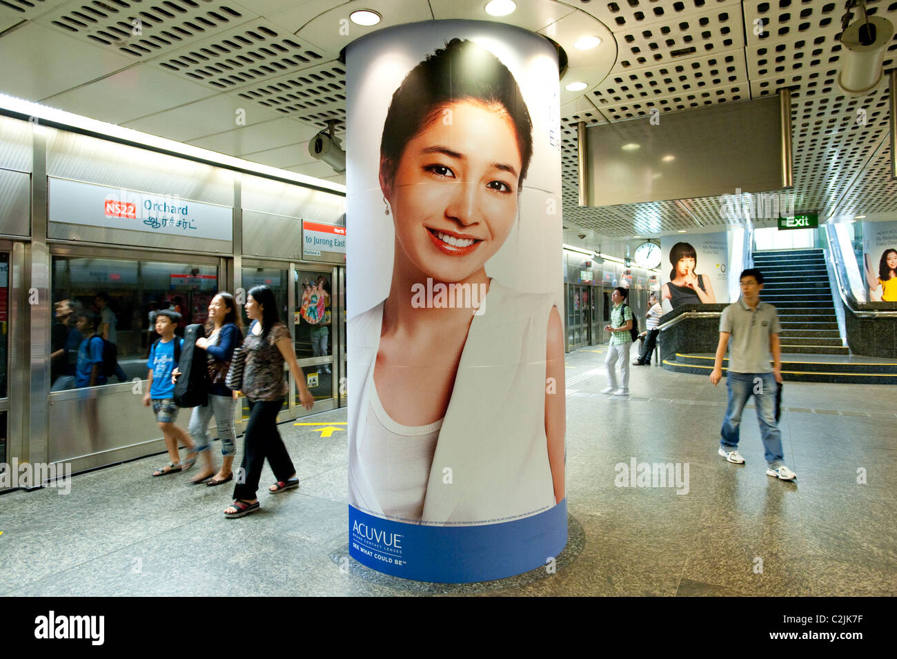 Striking advertising in Singapore's Mass Rapid Transit (MRT) metro ...