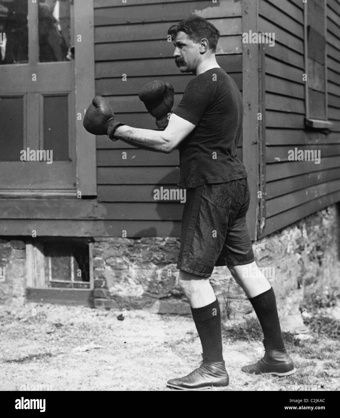 British boxing hi-res stock photography and images - Alamy