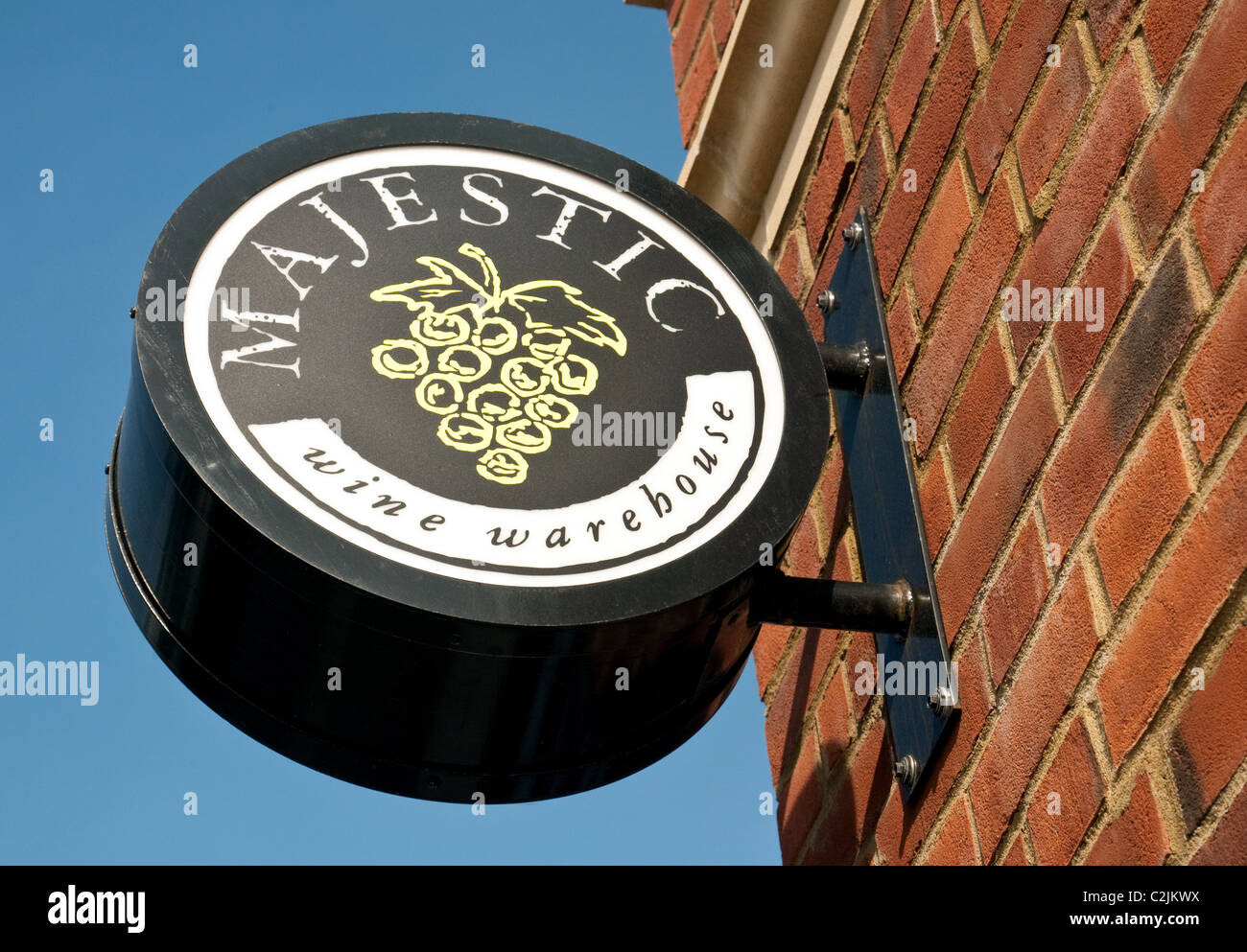 Majestic Wine store sign Stock Photo - Alamy