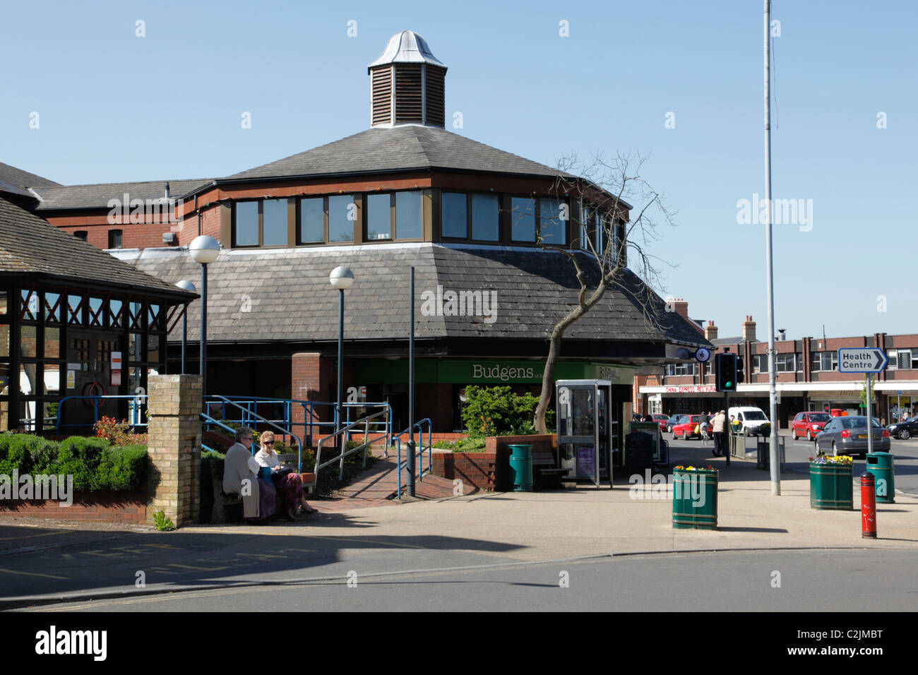 Budgens supermarket Sandy Bedfordshire Stock Photo - Alamy