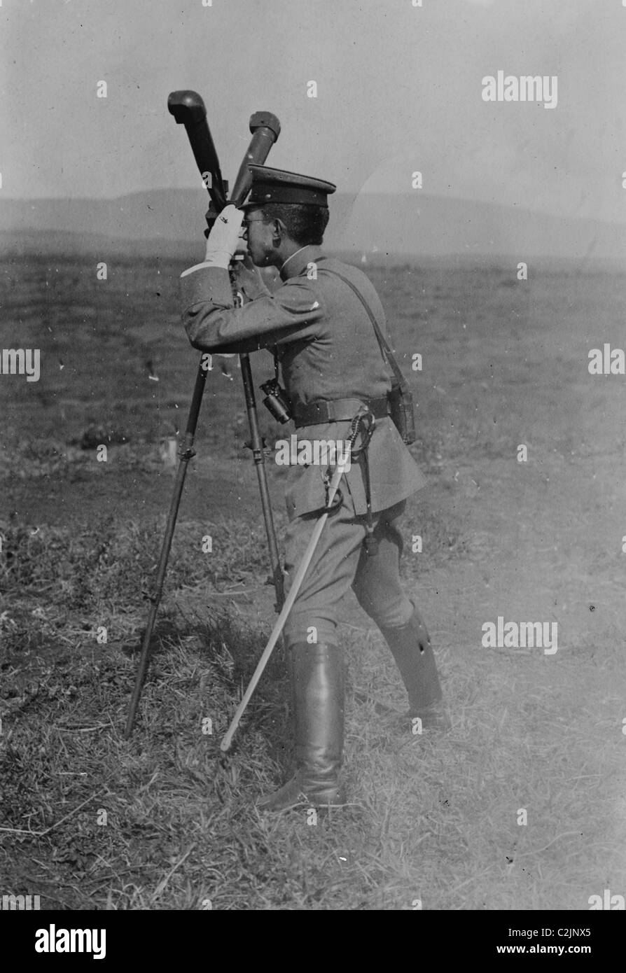 Prince Regent looks through Army Field Periscope Stock Photo - Alamy